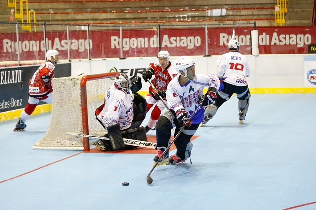Worldskate - Skateboarding & Roller Sports - Asiago/Roana 2016 Gold ...